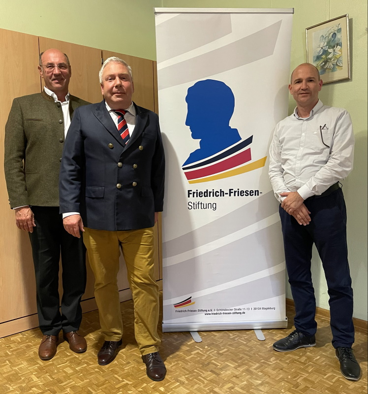 Pressemitteilung vom 26.08.2021: Mitgliederversammlung wählt neuen ...